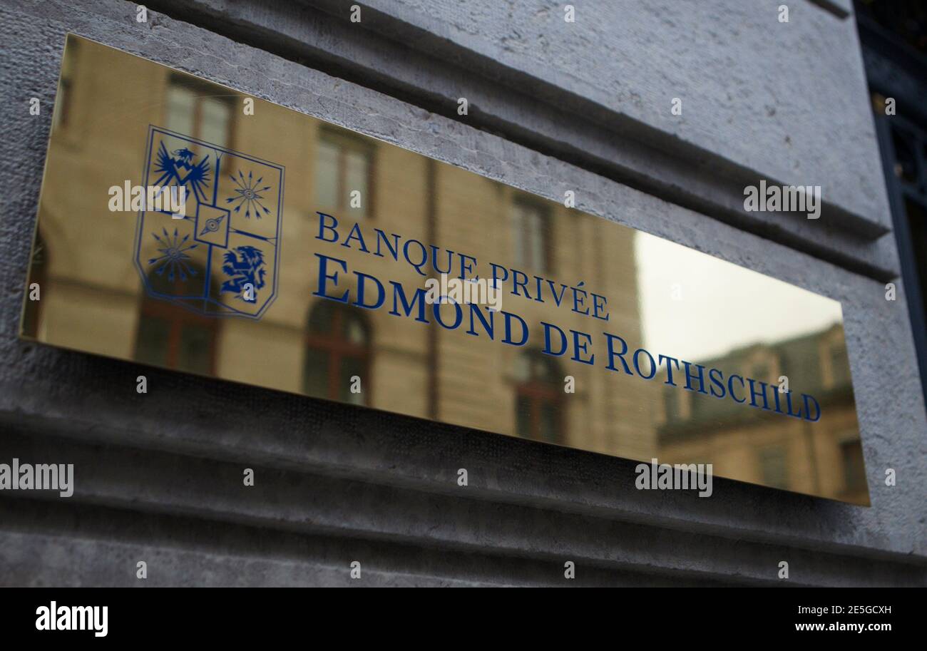 Rothschild logo hi-res stock photography and images - Alamy