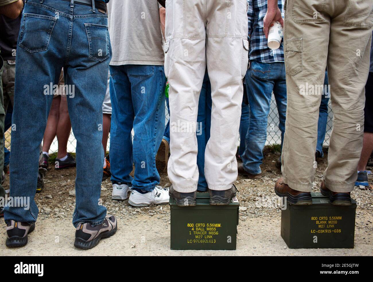 Firing gun upwards hi-res stock photography and images - Alamy