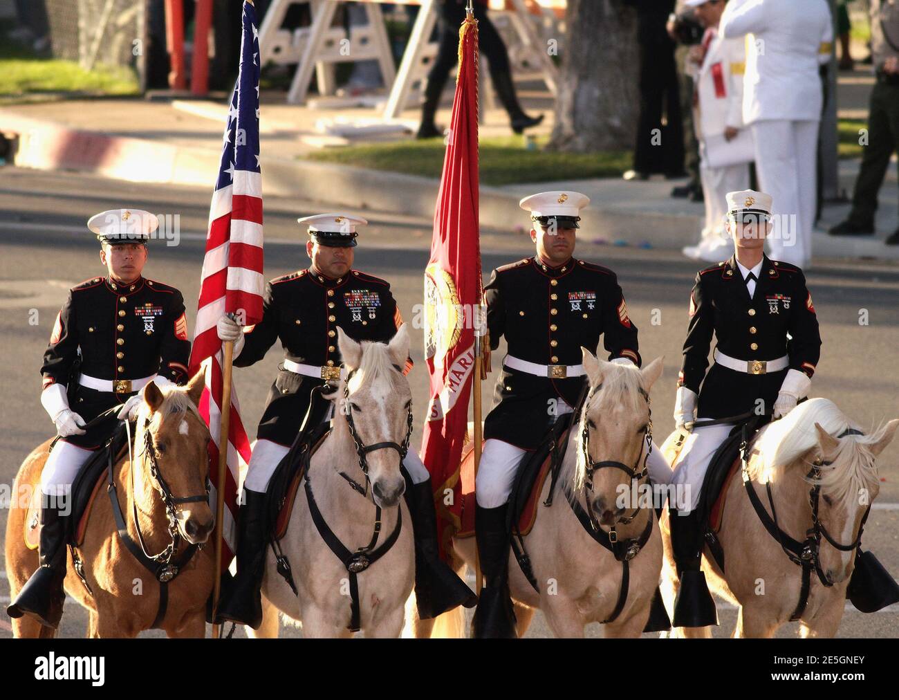 U s marine corps color guard hi-res stock photography and images - Alamy