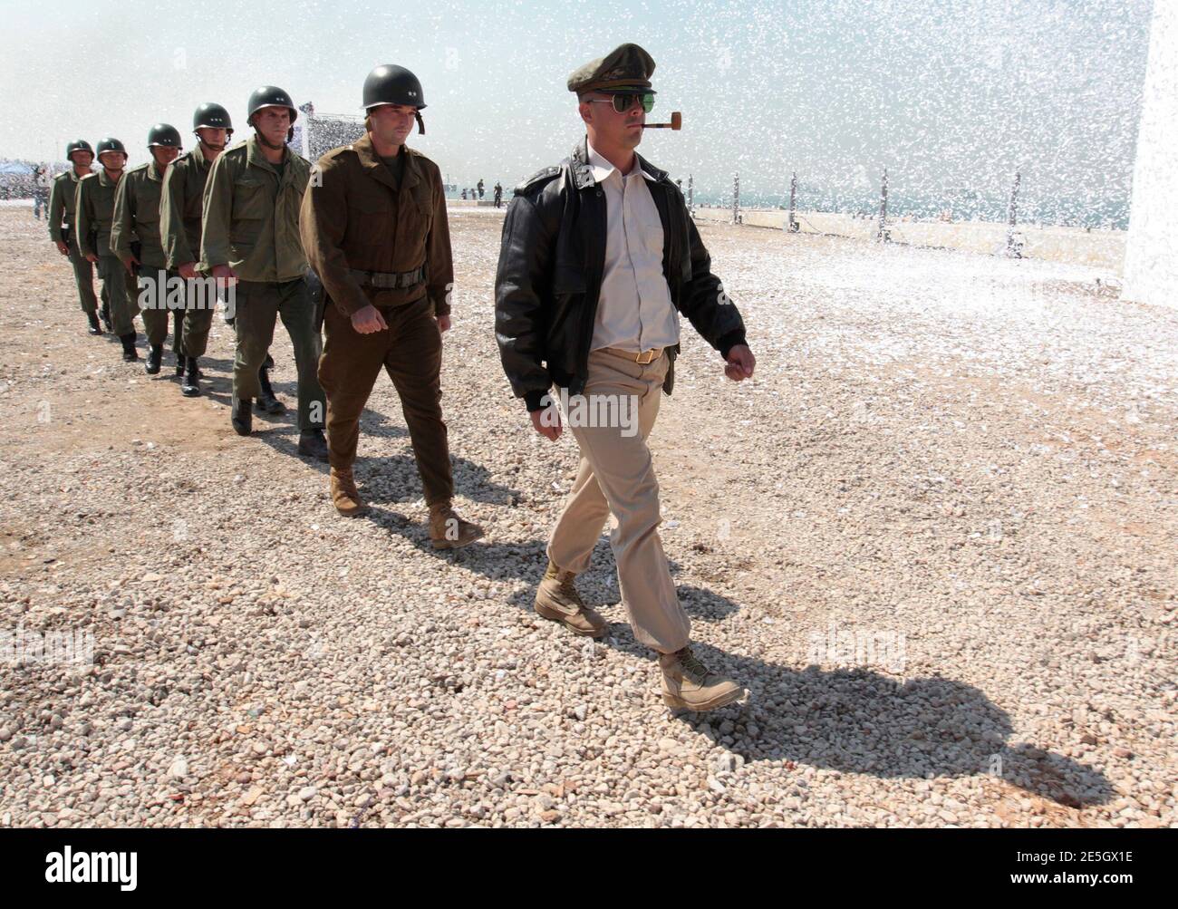 Douglas macarthur in korea hi-res stock photography and images - Alamy