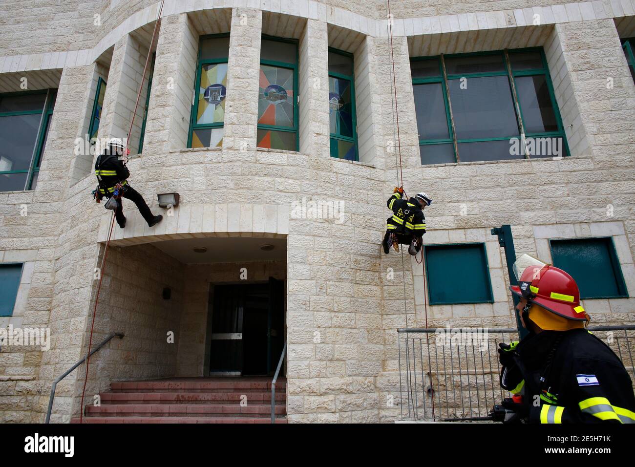 School fire drill hi-res stock photography and images - Alamy
