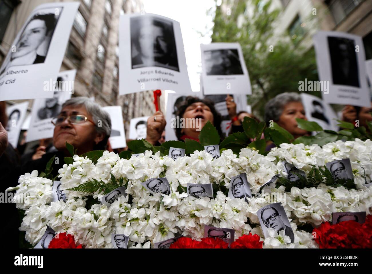 Dictatorship chile presidential palace hi-res stock photography and ...