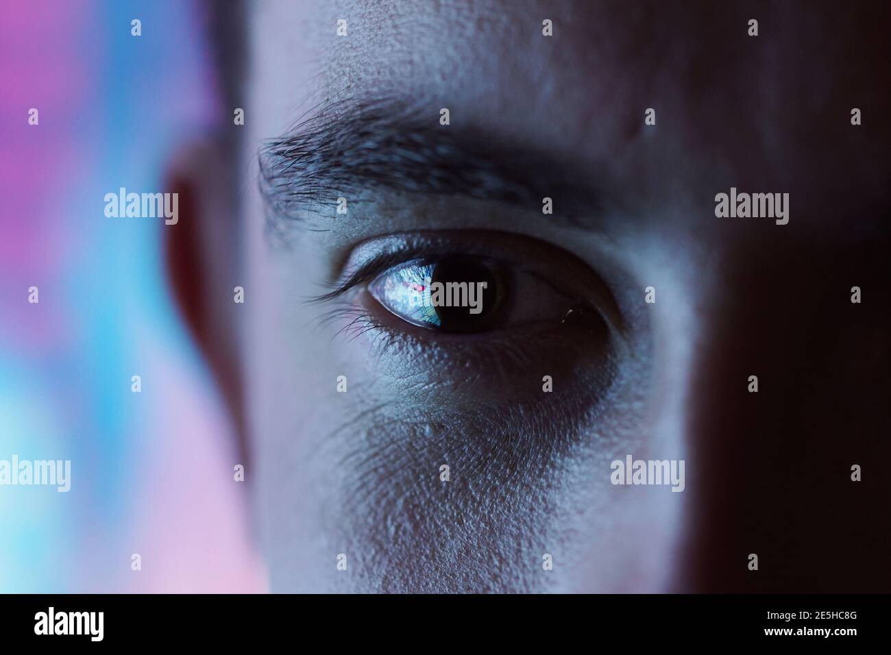 Man face looking up close up shadow hi-res stock photography and images ...