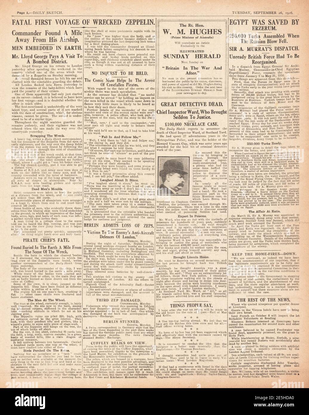 Zeppelin over london first world war hi-res stock photography and ...