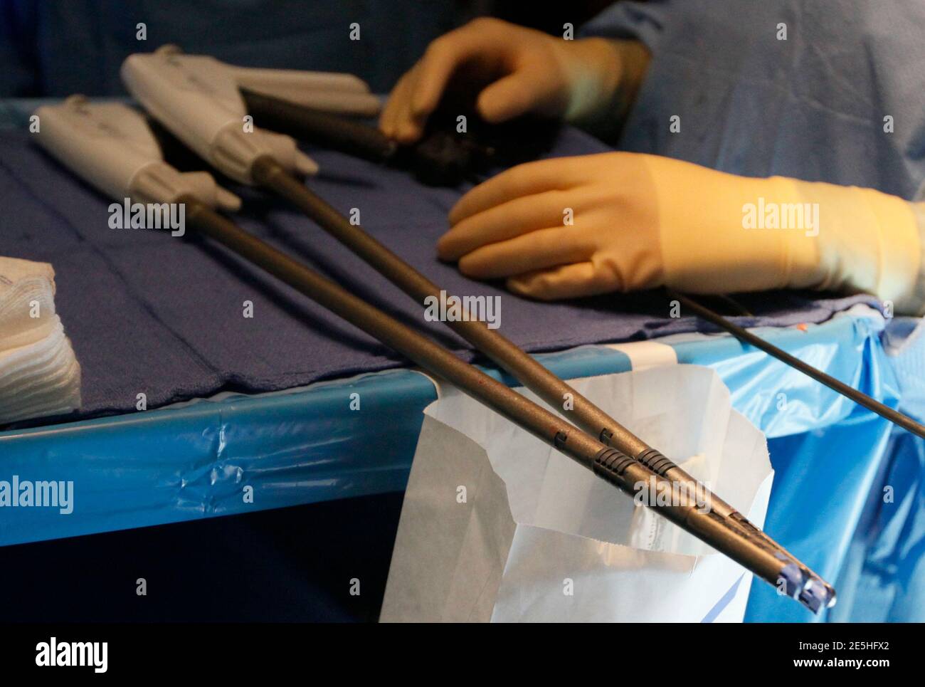 Laparoscopic procedures hi-res stock photography and images - Alamy
