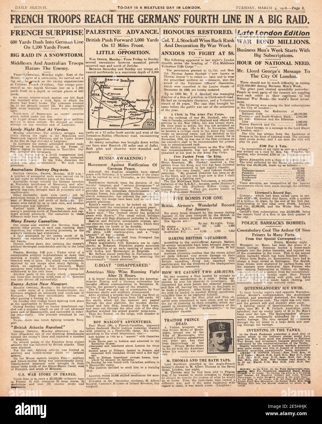 1918 Daily Sketch War bonds campaign in London Stock Photo - Alamy