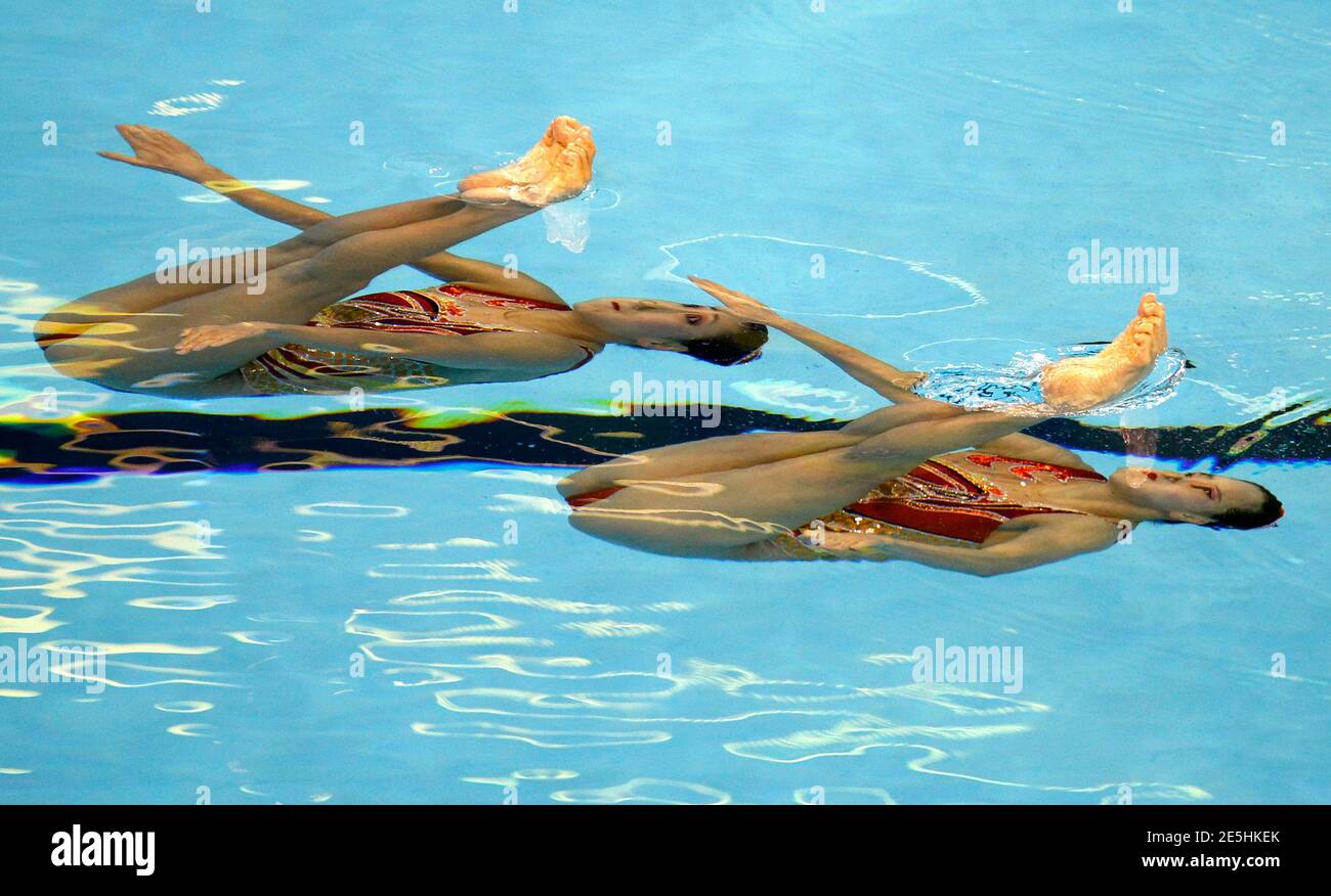 Huang xuechen liu ou china hi-res stock photography and images - Alamy