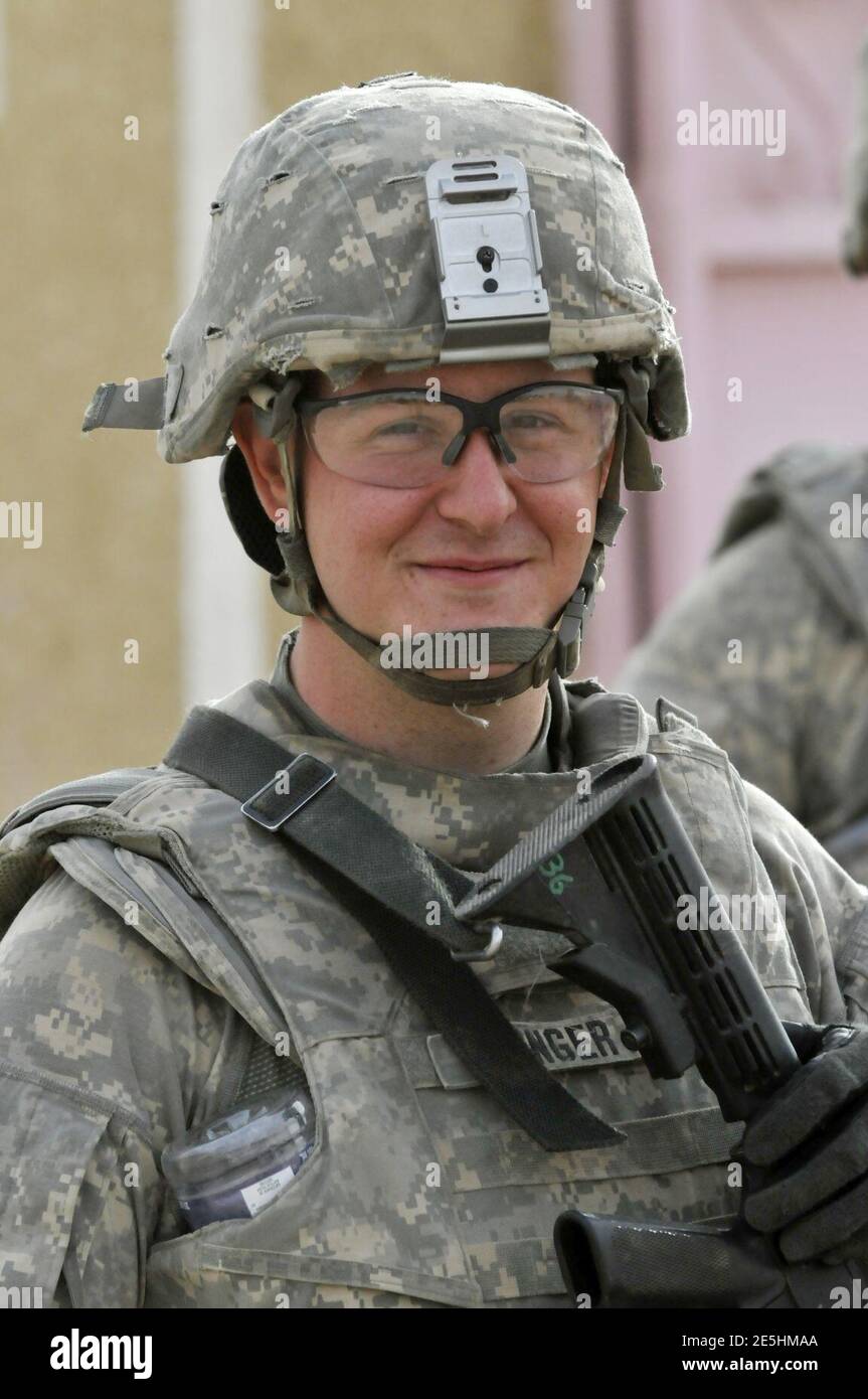 Micro grant hi-res stock photography and images - Alamy