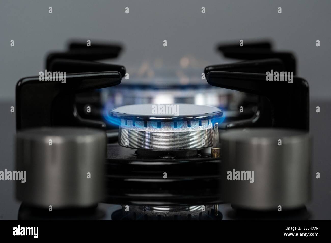 Burning gas stove burner in a kitchen Stock Photo - Alamy