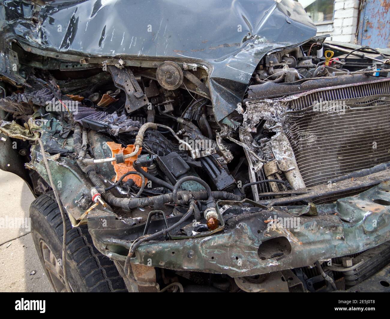 Smashed Bumper High Resolution Stock Photography and Images - Alamy