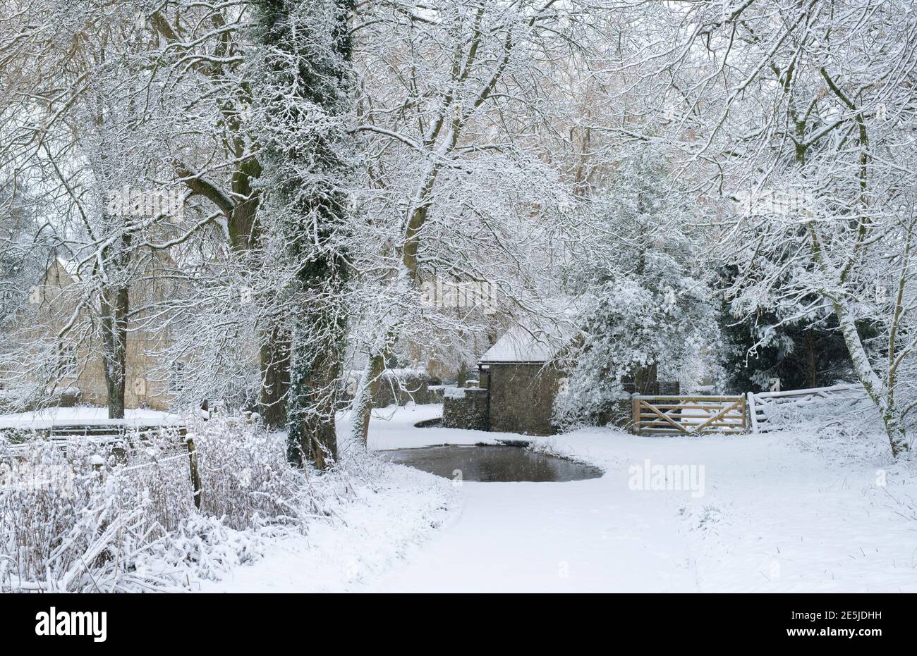 Swinbrook ford in the snow. Swinbrook, Cotswolds, Oxfordshire, England ...