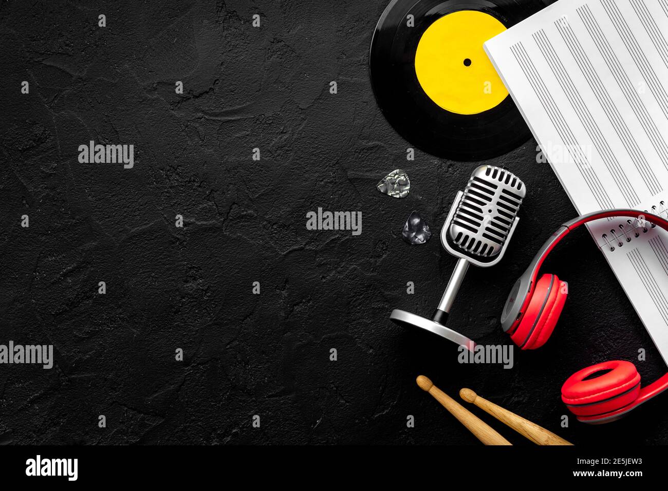 Music flat lay - instruments with vinyl records, overhead view Stock ...