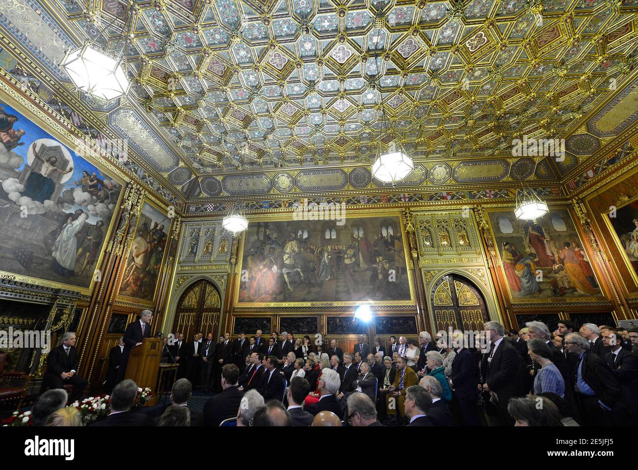 Robing room hi-res stock photography and images - Alamy