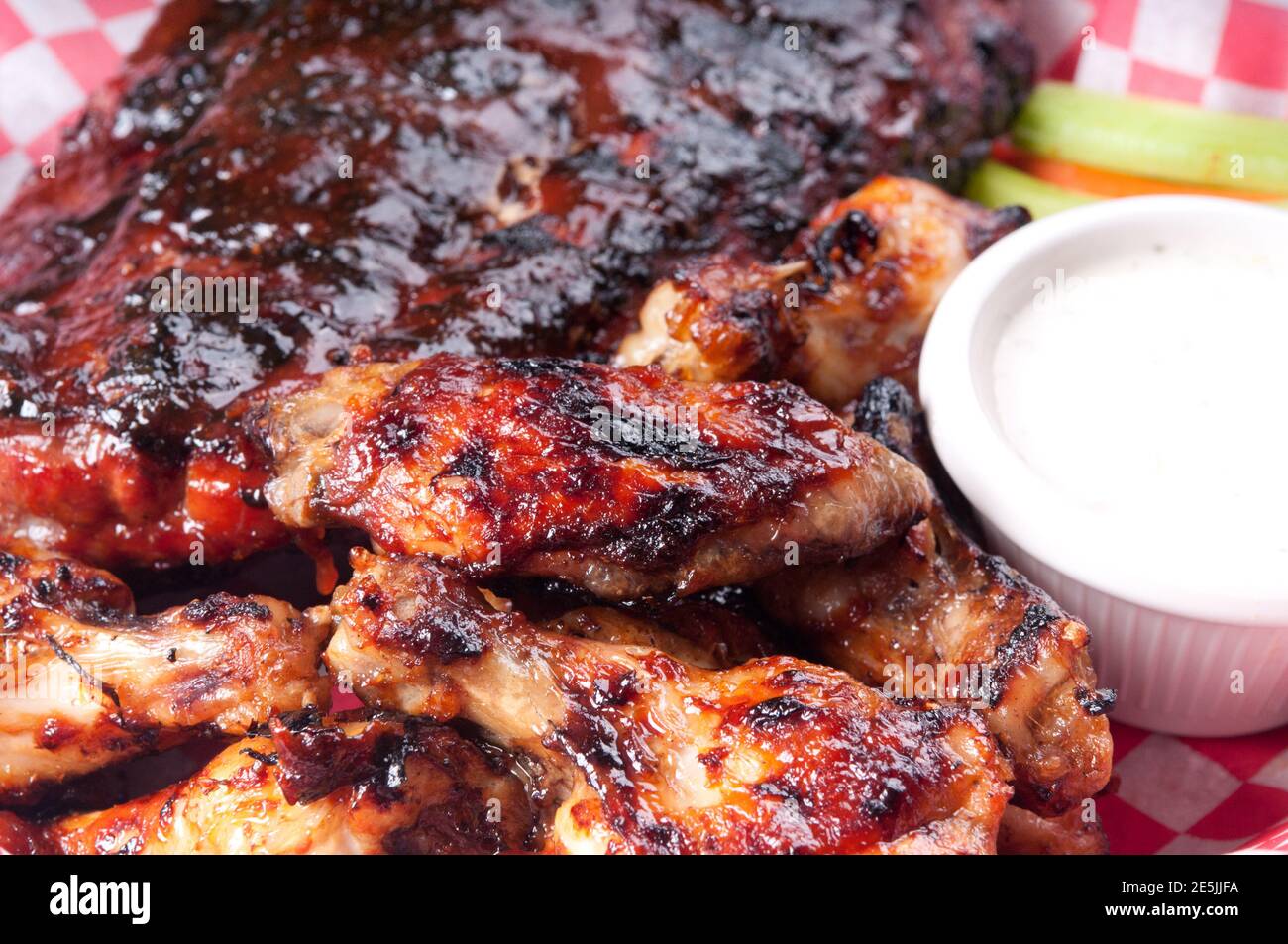 Deep fried spare ribs hi-res stock photography and images - Alamy