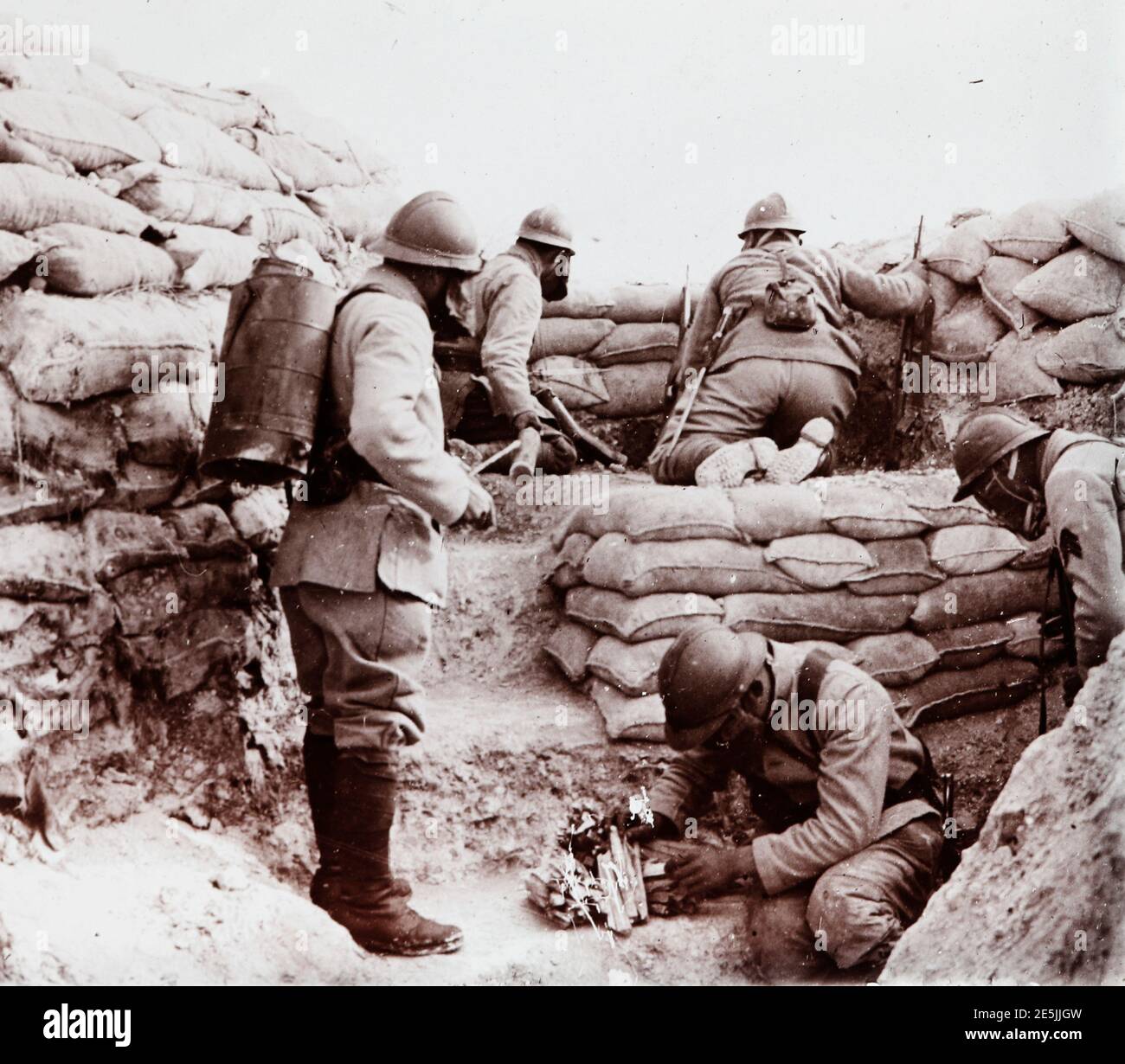 Soldiers Wearing Gas Masks High Resolution Stock Photography and Images ...