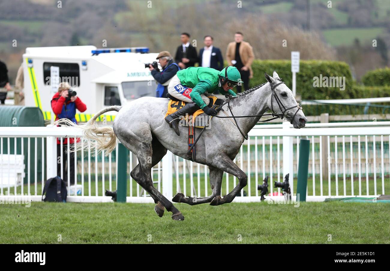 03 mai 2021 hi-res stock photography and images - Alamy