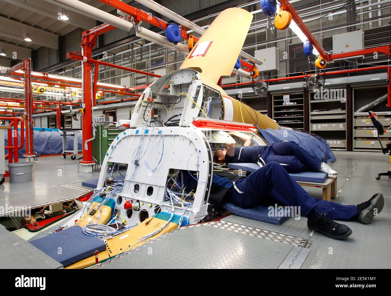 Avionic systems hi-res stock photography and images - Alamy