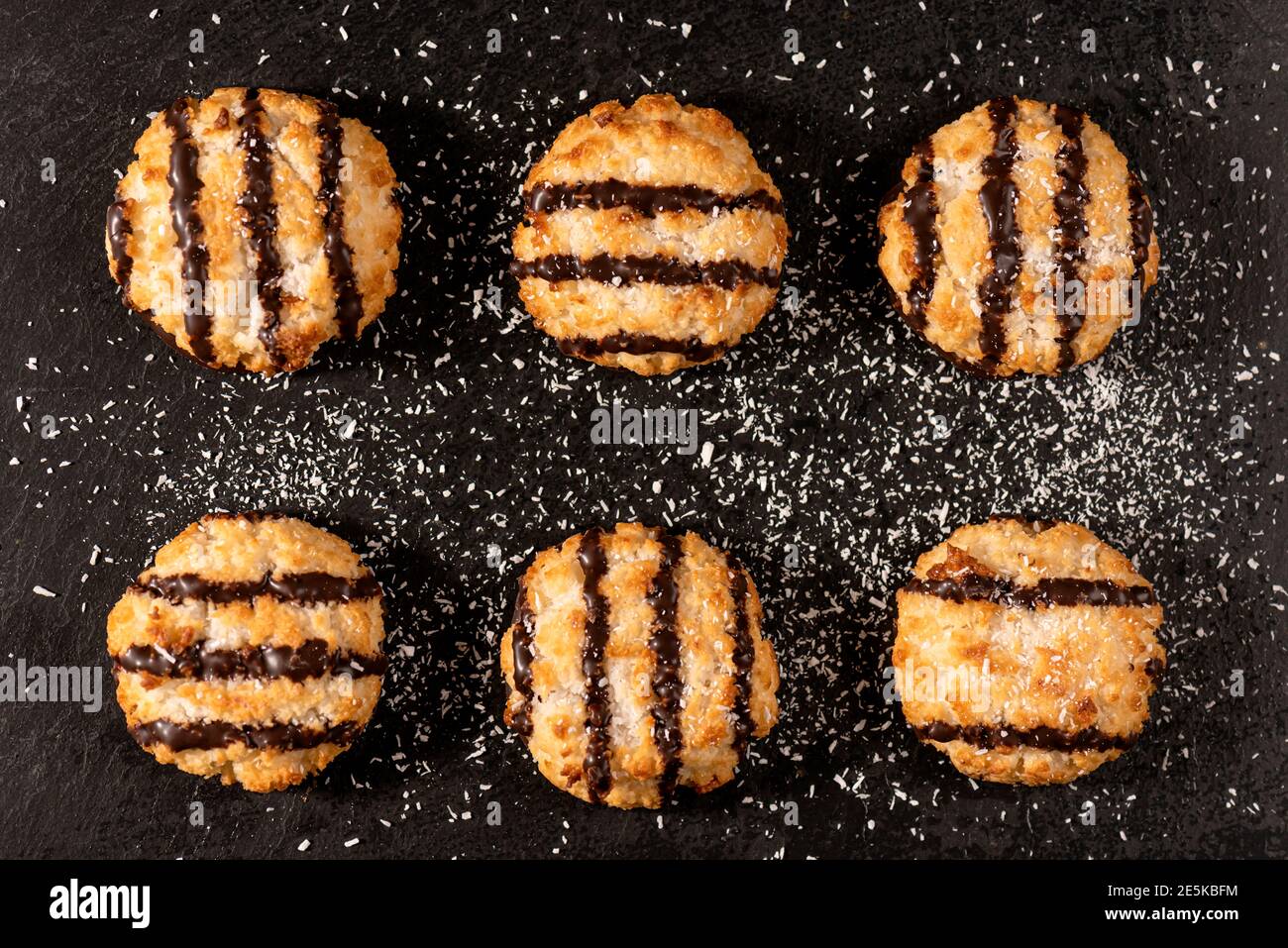 Pictures of macaroons hi-res stock photography and images - Alamy