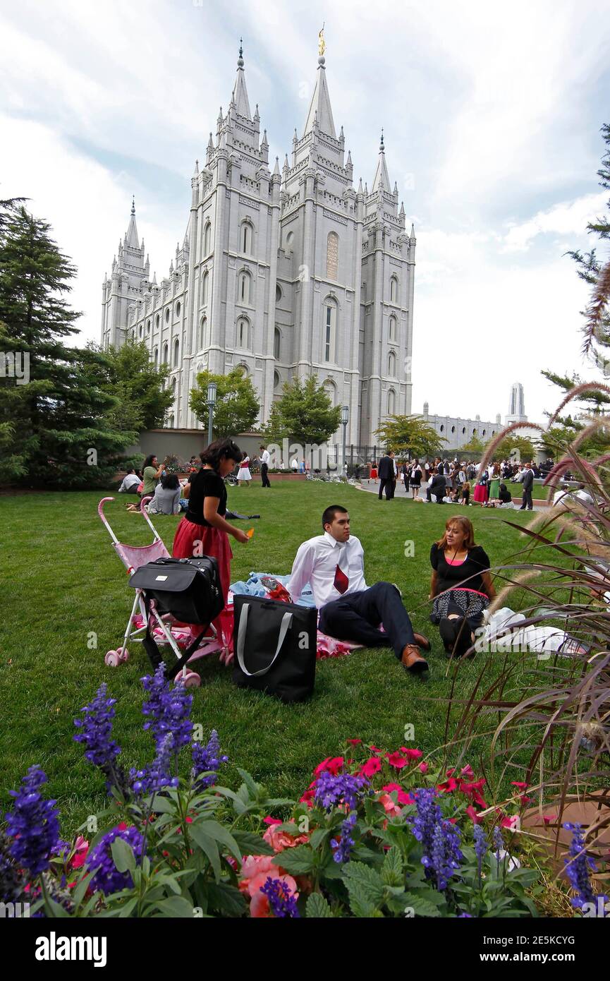 Mormon leaders hi-res stock photography and images - Alamy