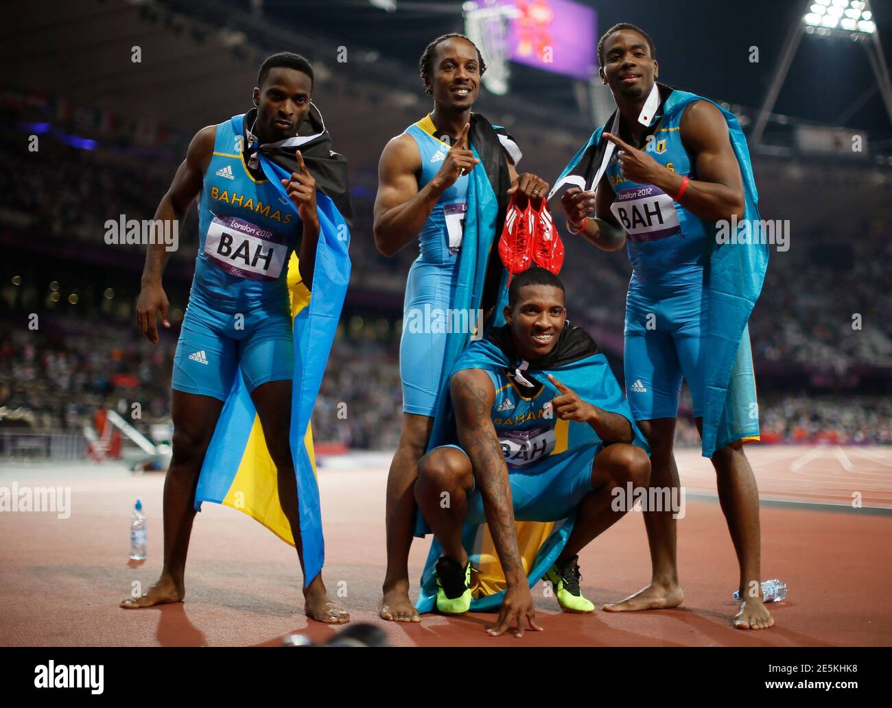 L r lucy pinder hi-res stock photography and images - Alamy