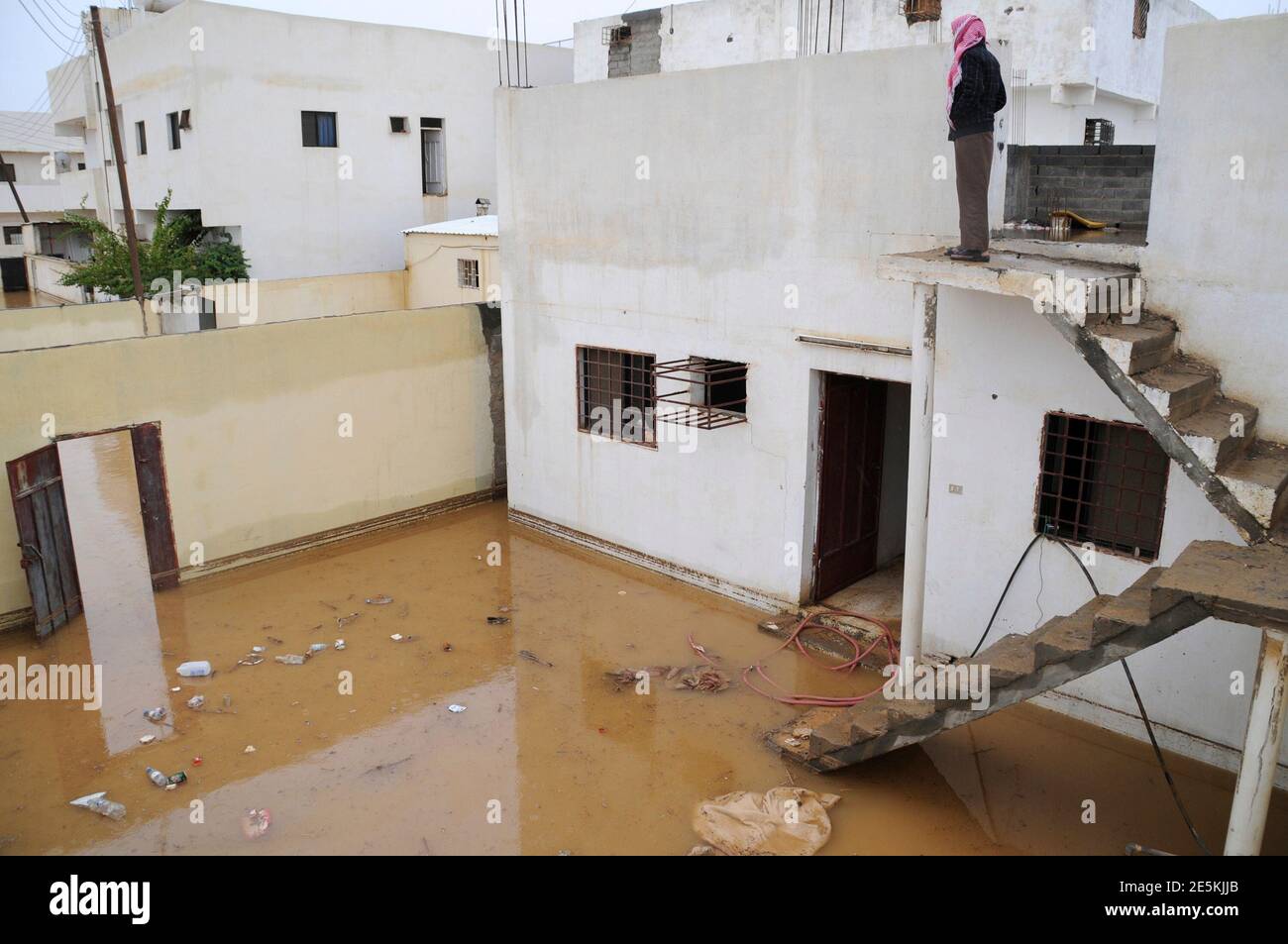 Riyadh rain hi-res stock photography and images - Alamy