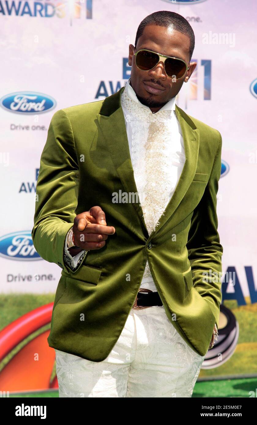 Nigerian singer hi-res stock photography and images - Alamy