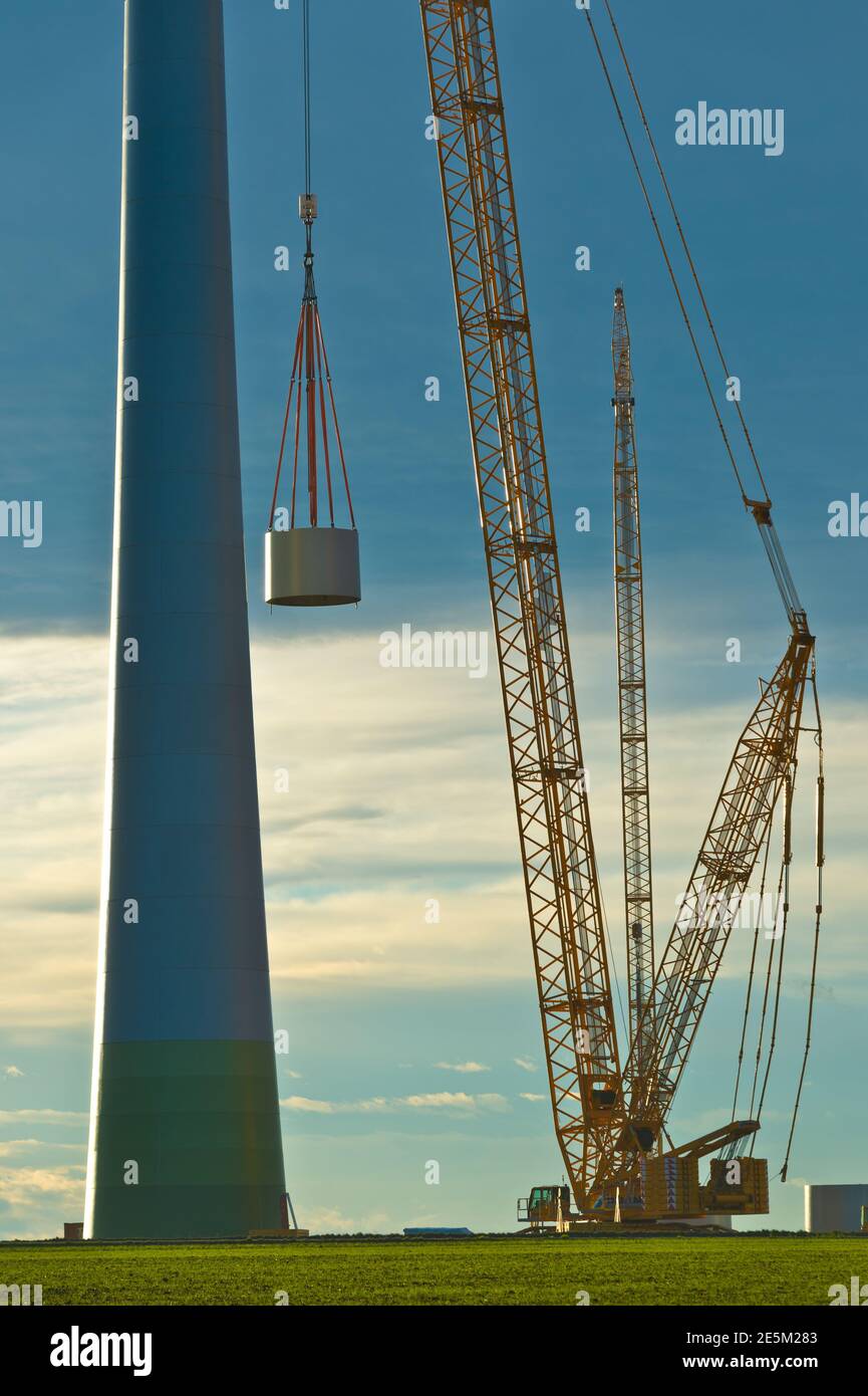 Crawler crane wind turbine hi-res stock photography and images - Alamy