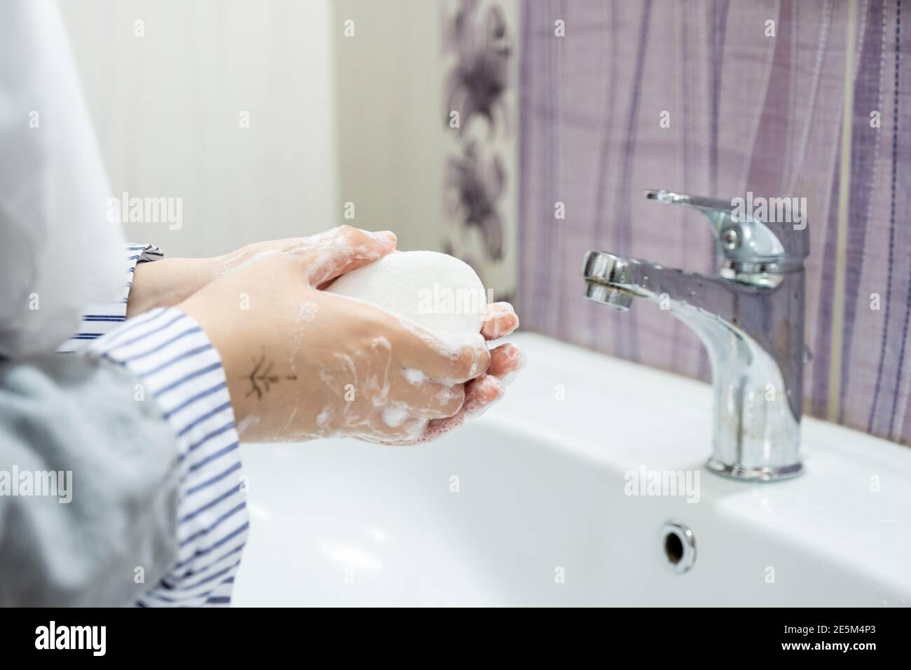 Muslim Washing Hands High Resolution Stock Photography and Images - Alamy