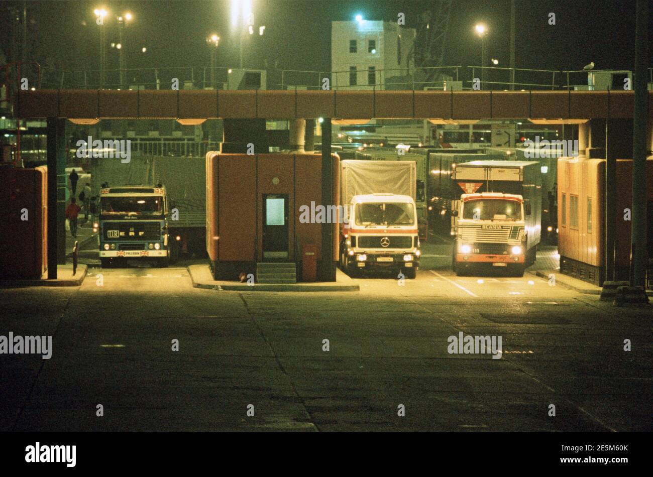 Dover and customs hi-res stock photography and images - Alamy