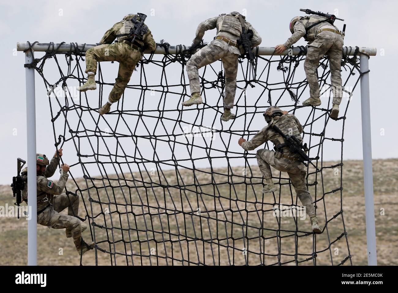 Chechen Soldiers High Resolution Stock Photography and Images - Alamy