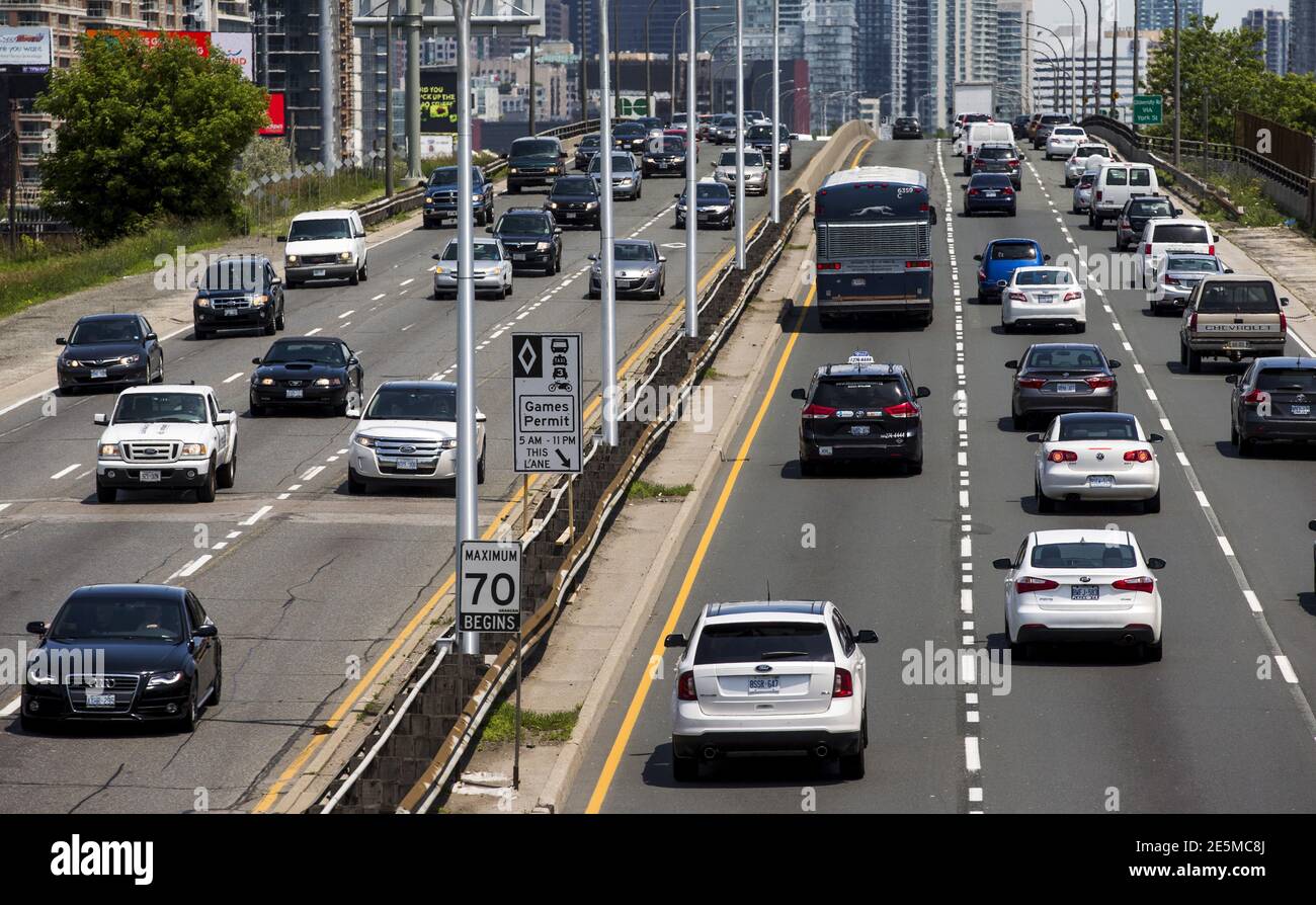 High occupancy vehicle hi-res stock photography and images - Alamy