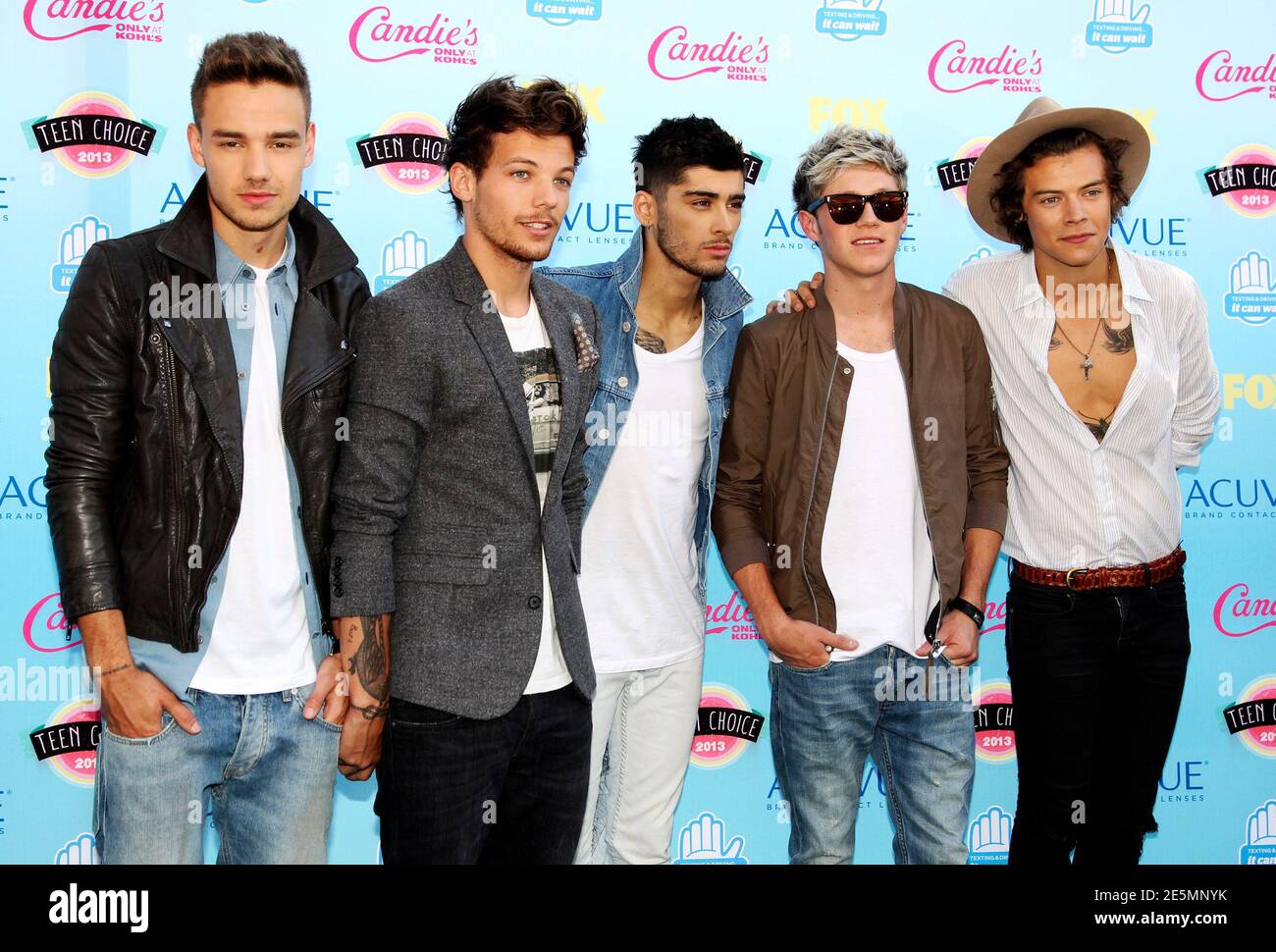 Members pop band one direction hi-res stock photography and images - Alamy