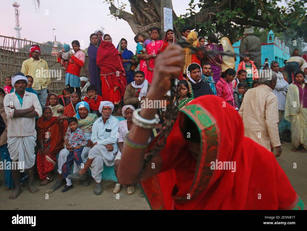 Indian ghost dance hi-res stock photography and images - Alamy