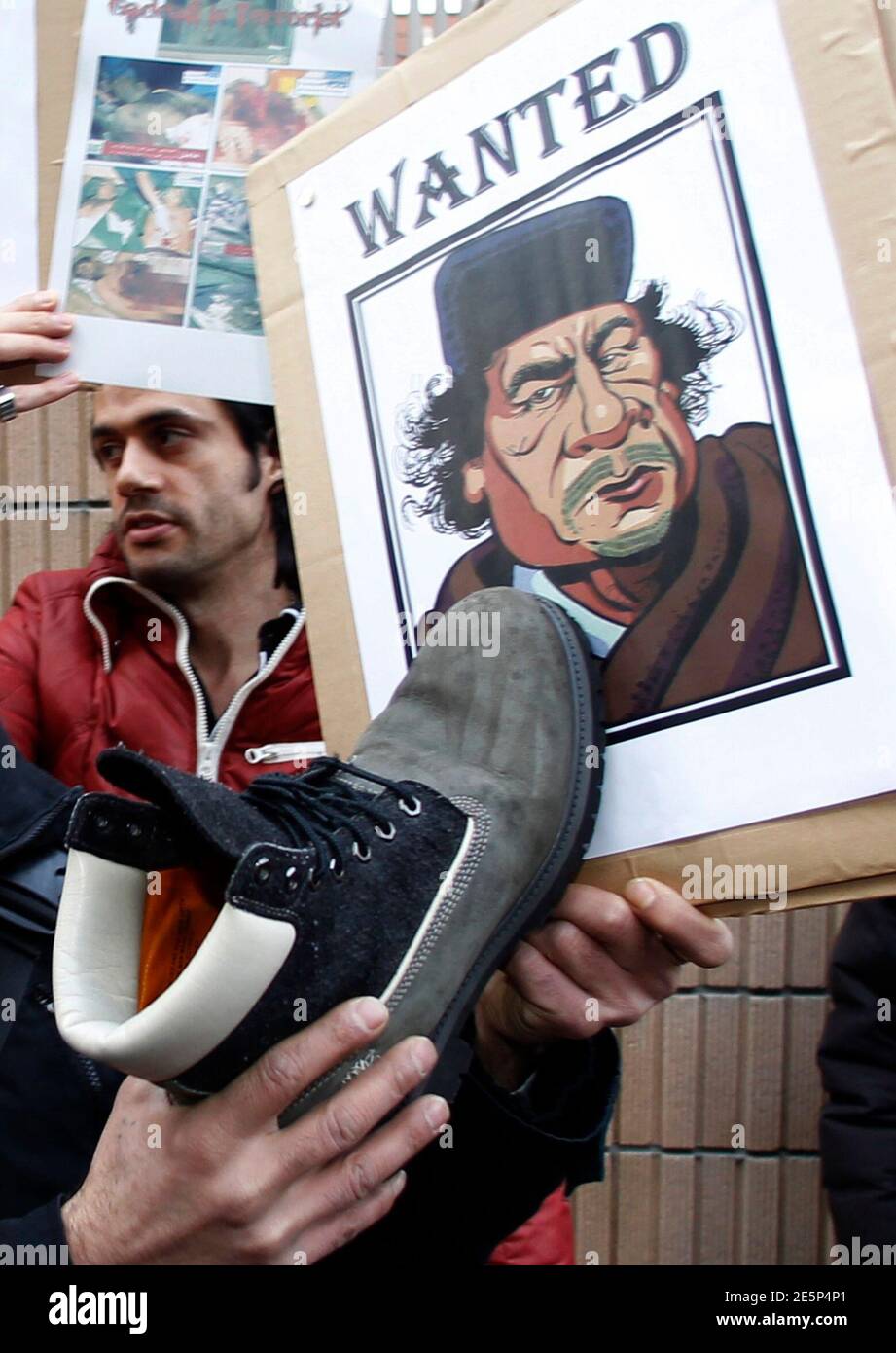 Shoe crush hi-res stock photography and images - Alamy