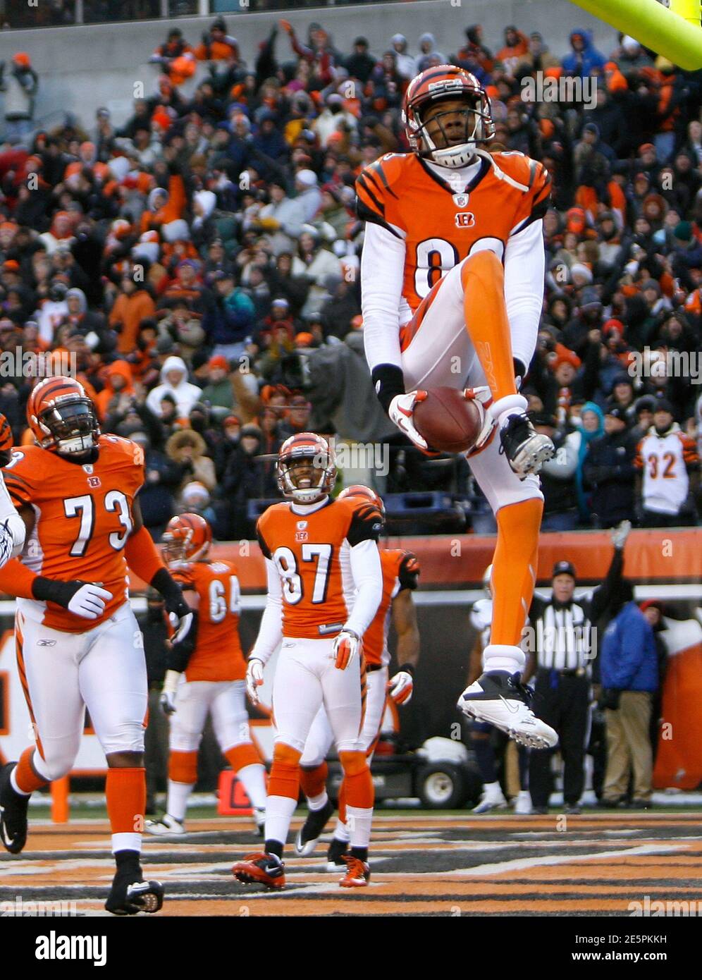 Paul simpson football hi-res stock photography and images - Alamy