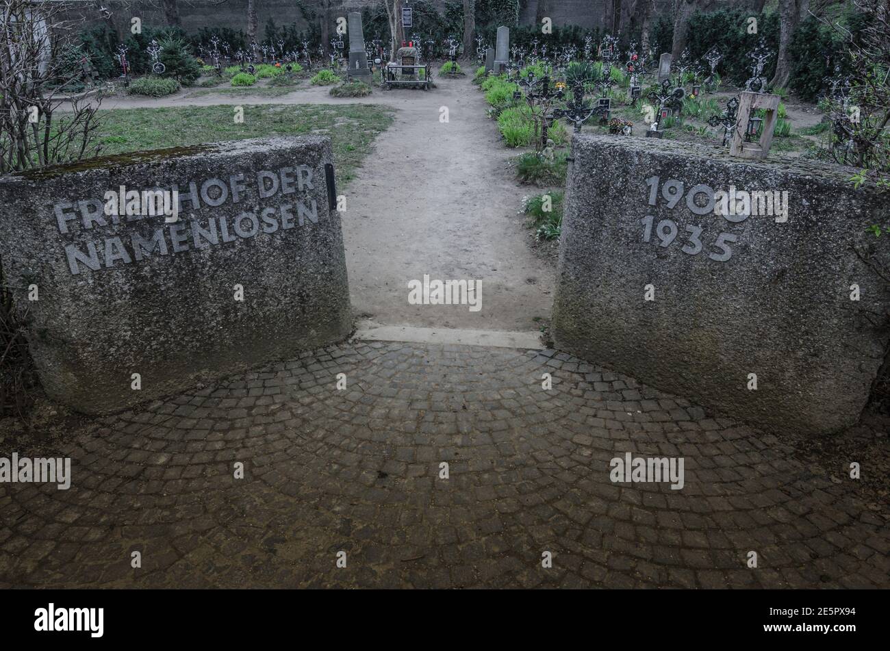 Nameless cemetery vienna hi-res stock photography and images - Alamy