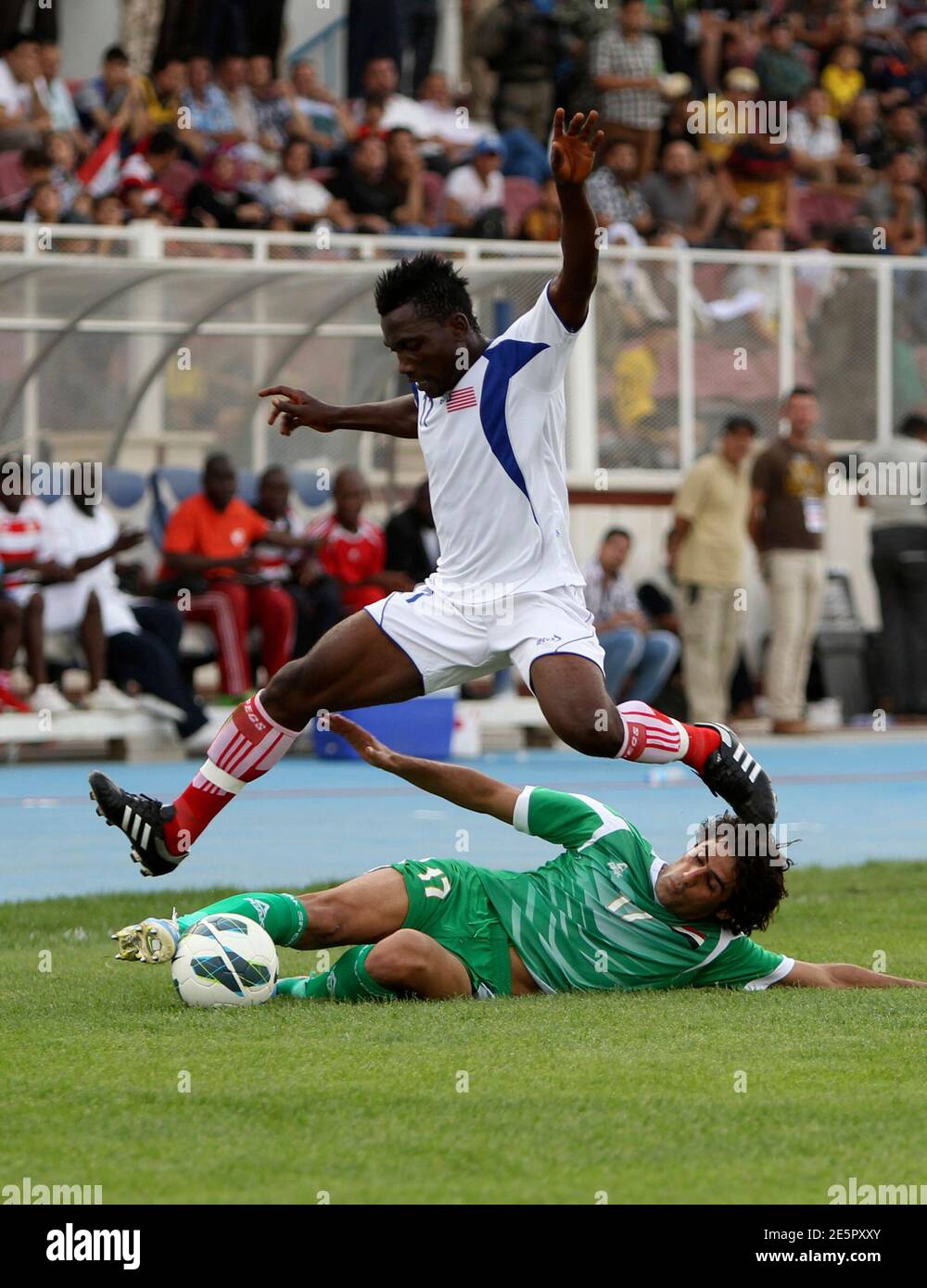Al shaab stadium hi-res stock photography and images - Alamy