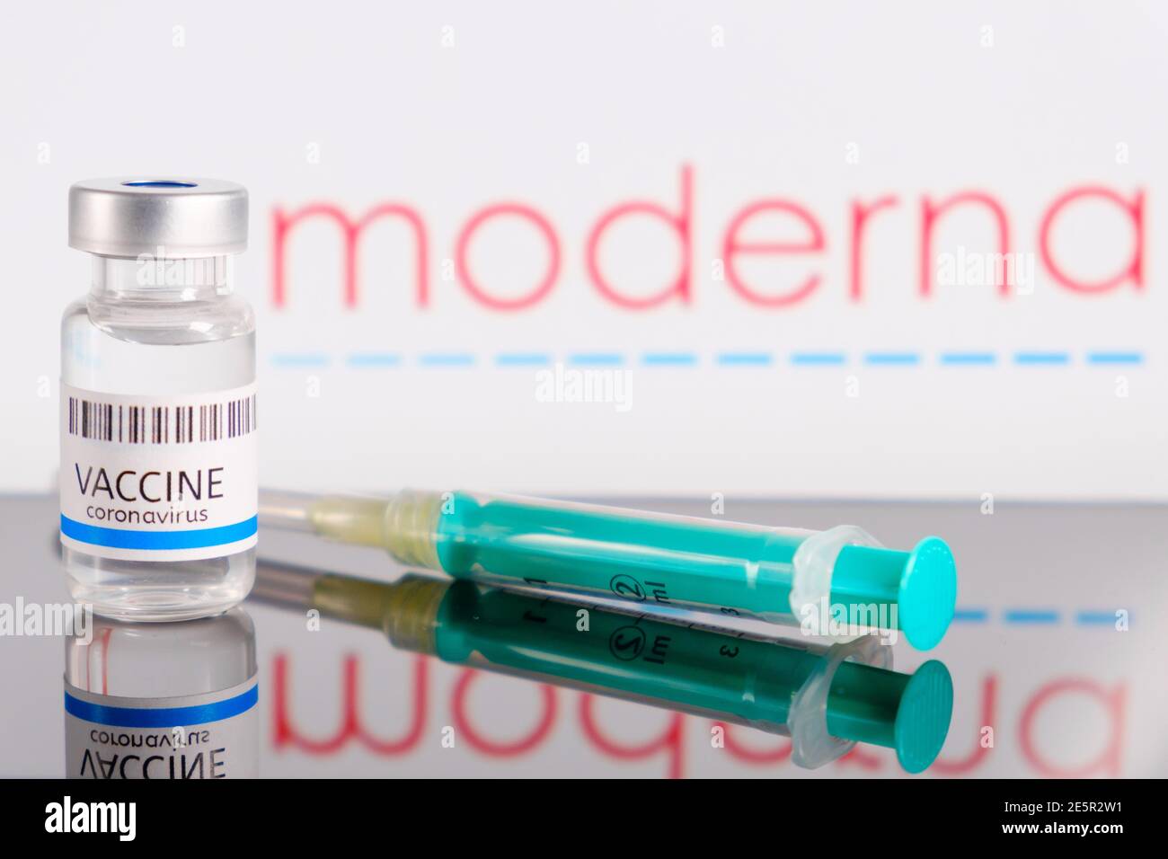 Moderna laboratory hi-res stock photography and images - Alamy
