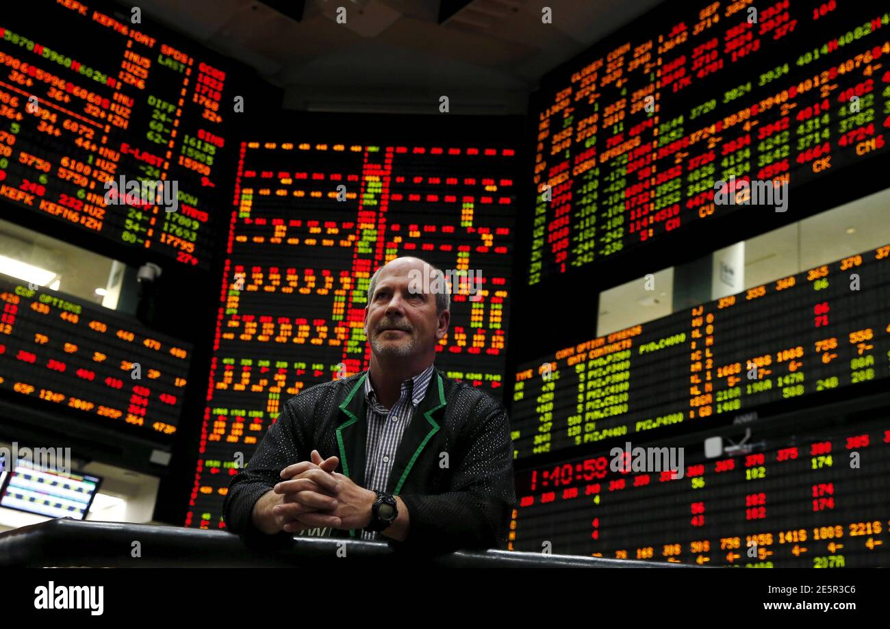 Trading floor chicago hi-res stock photography and images - Alamy