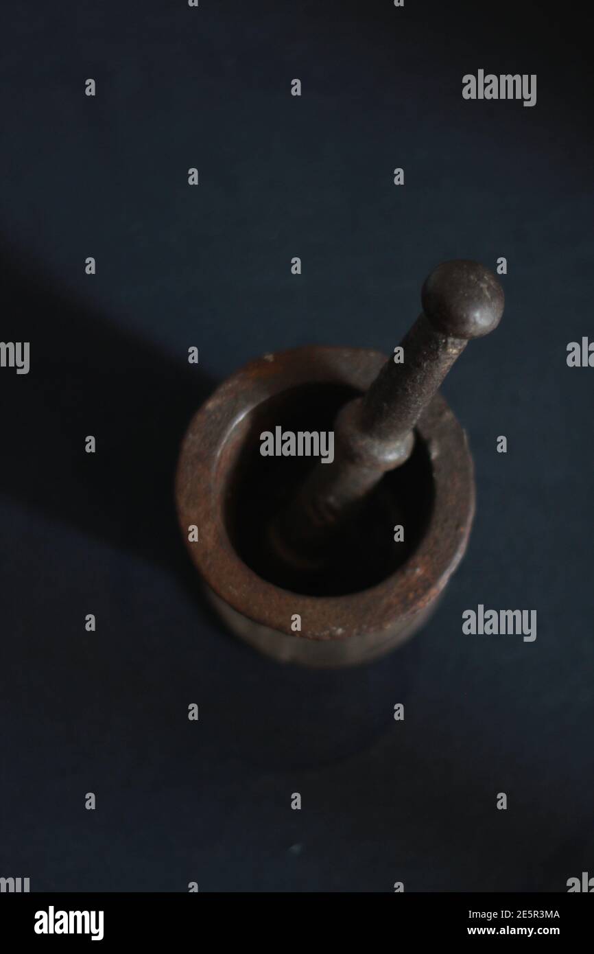 The Beautiful old mortar and pestle Stock Photo - Alamy