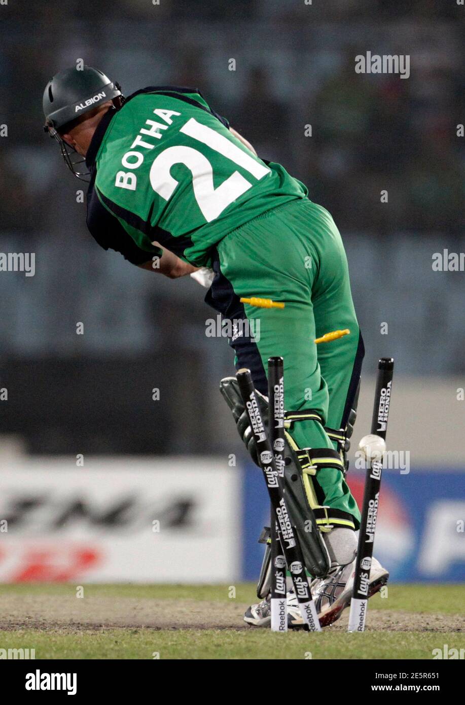 Andre botha cricket hi-res stock photography and images - Alamy