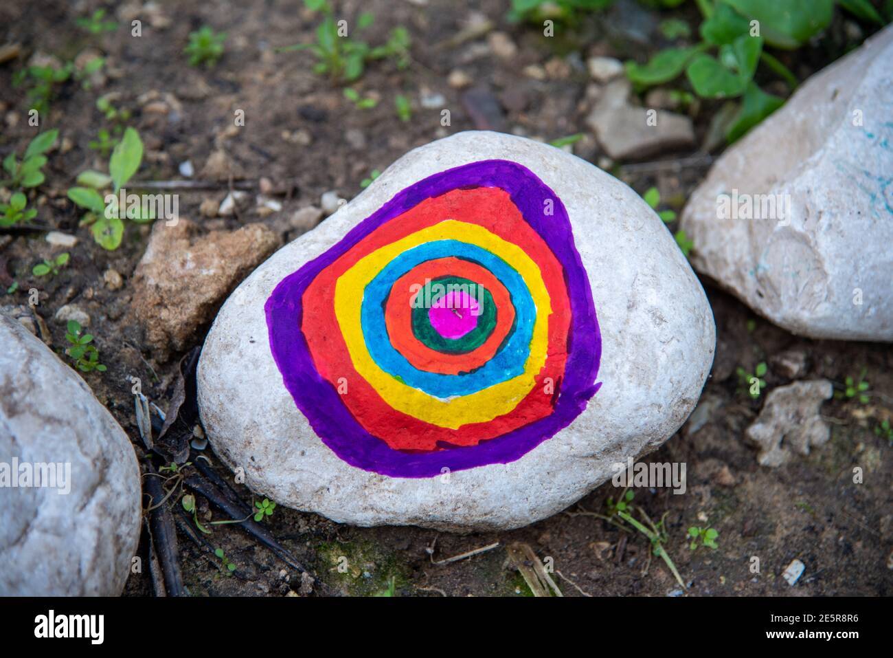 Pebble art hi-res stock photography and images - Alamy