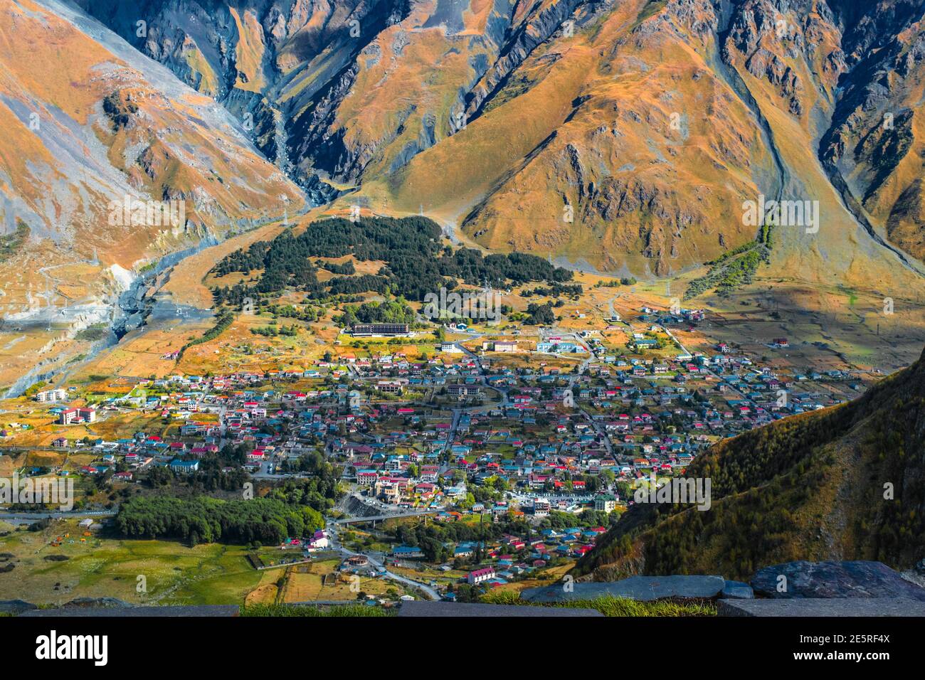 Stepantsminda a hill hi-res stock photography and images - Alamy