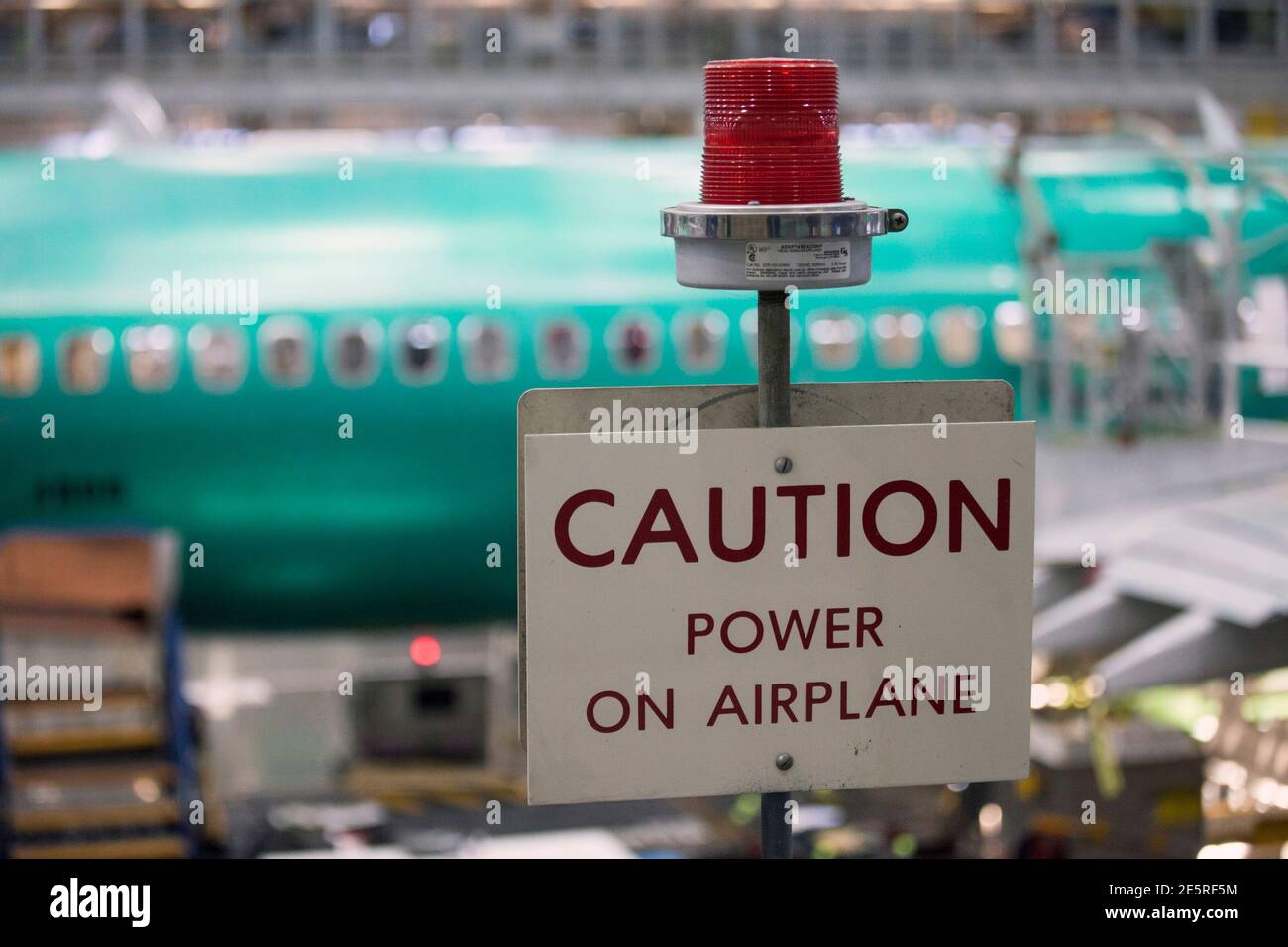 Boeing 737 assembly hi-res stock photography and images - Alamy