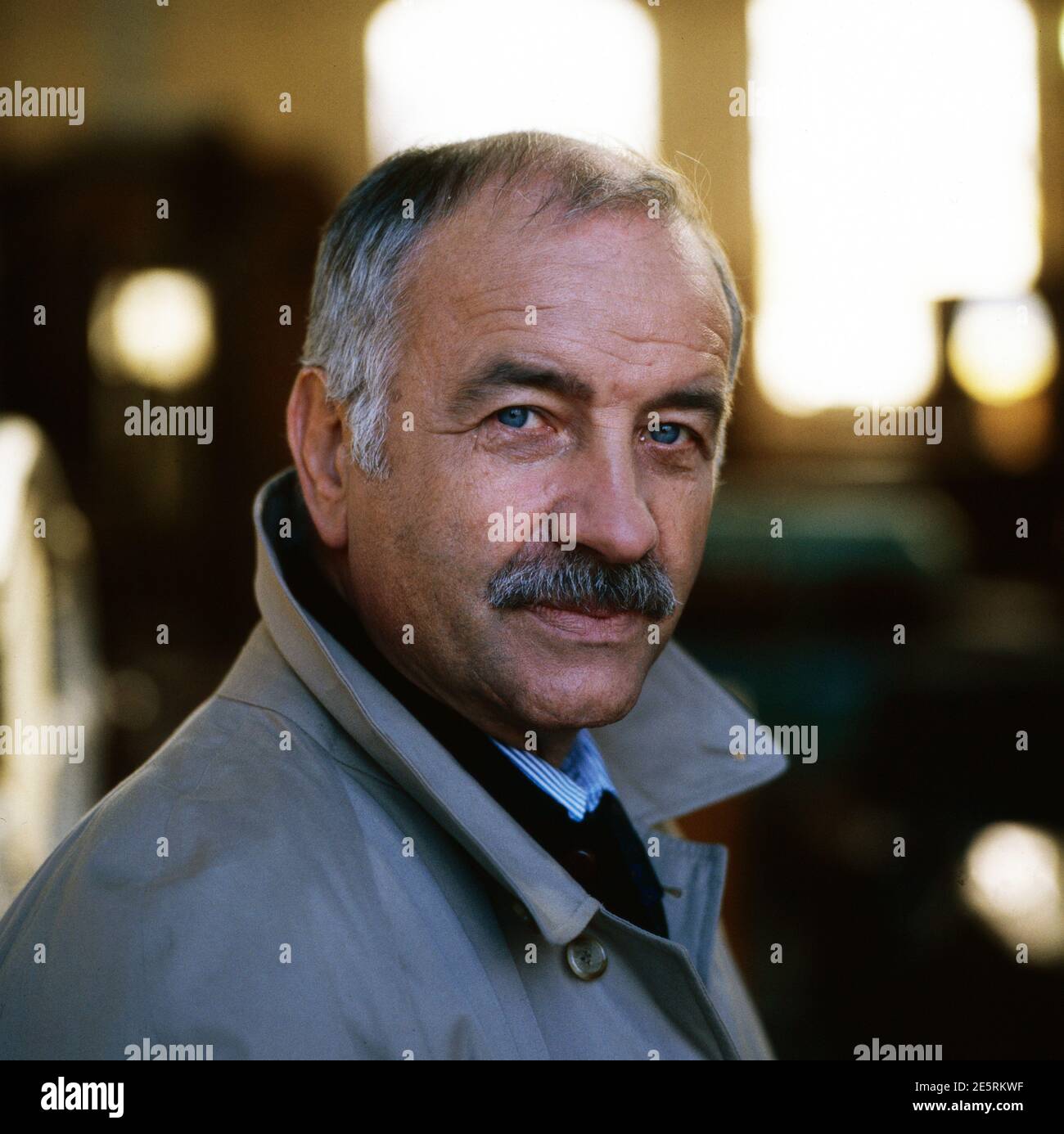 Mueller stahl hi-res stock photography and images - Alamy