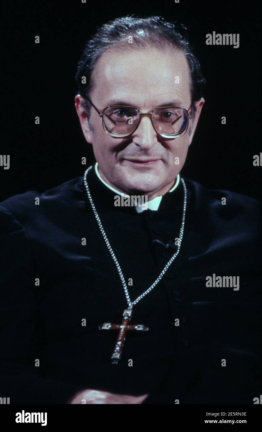 Cardinal meisner hi-res stock photography and images - Alamy