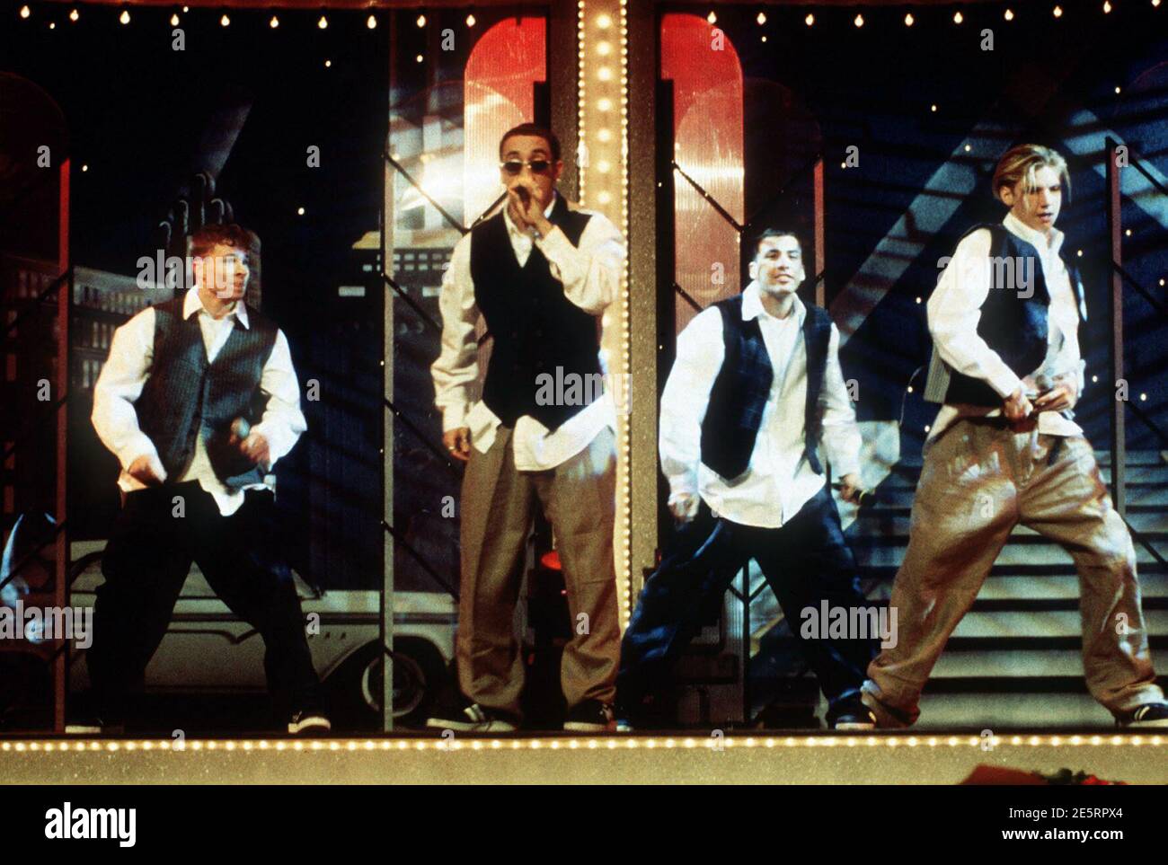 BACKSTREET BOYS, US-amerikanische Boygroup, bei einem Auftritt, 1996 ...