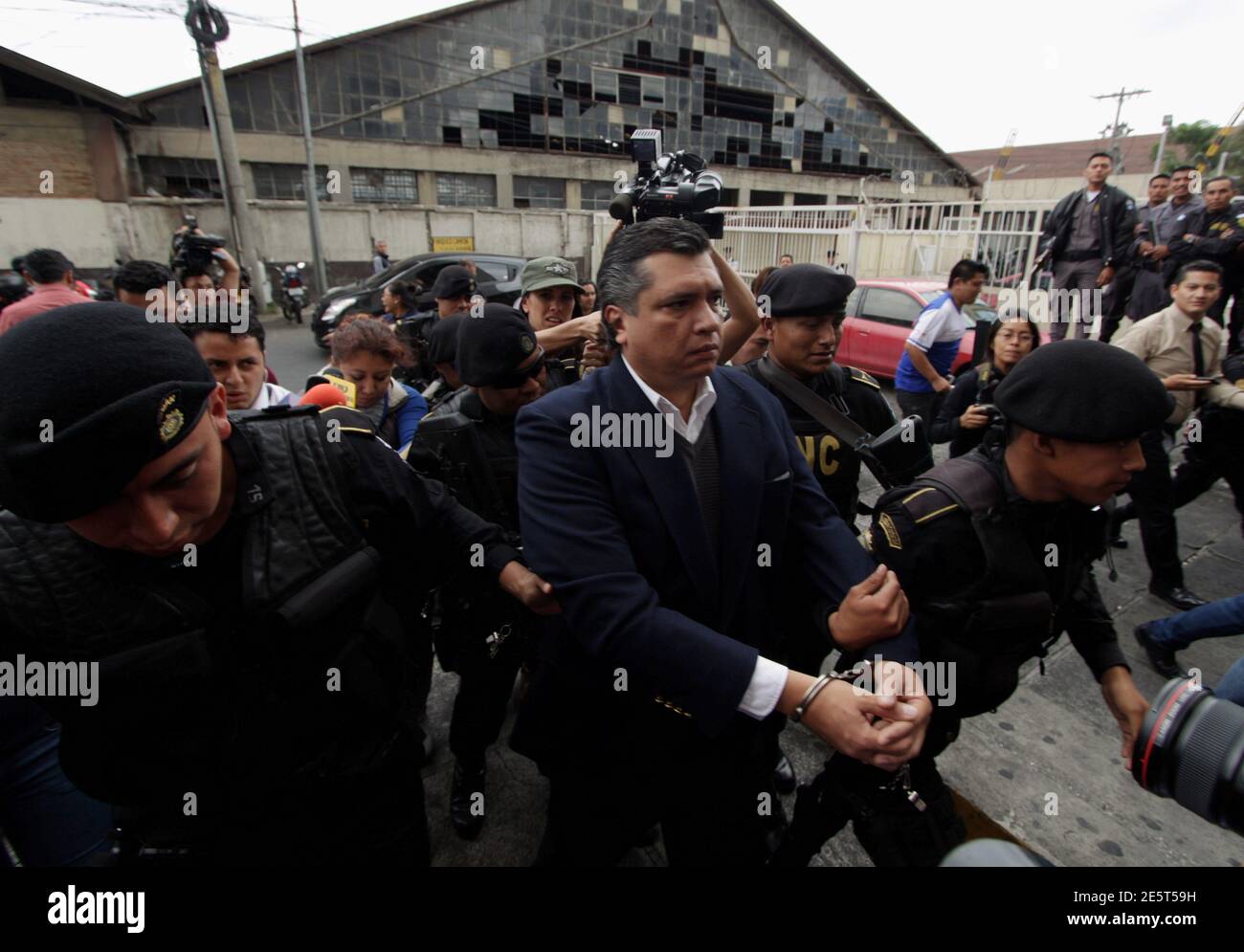 Guatemalan police hi-res stock photography and images - Alamy