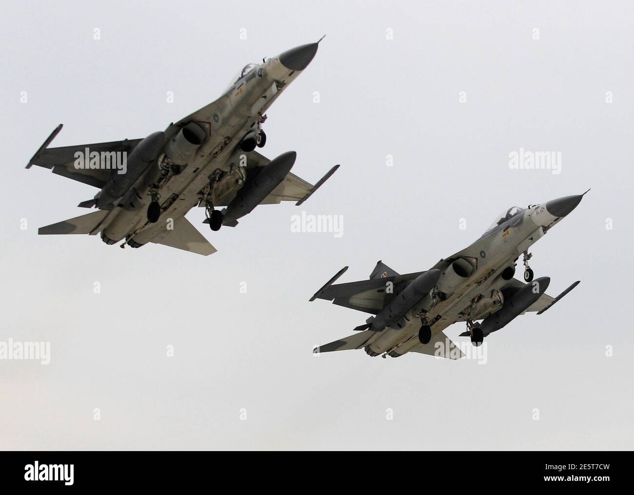 Idf base exercise hi-res stock photography and images - Alamy