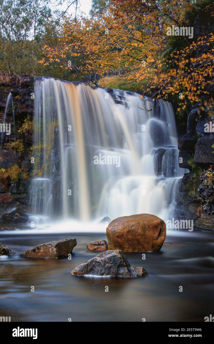 View of the stunning East Gill Force Waterfall in Keld, Yorkshire Dales ...